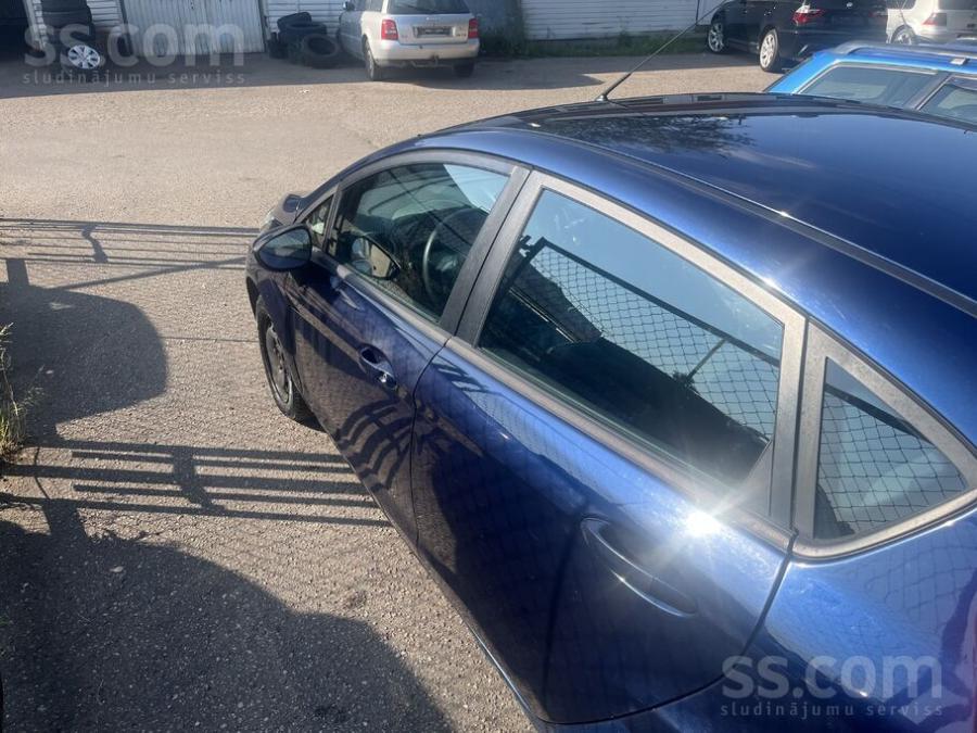 Zils Ford Fiesta 2012 Rīga, ar dzinēja tilpumu 1.30 L un nobraukumu 0 tūkst. km par 1490 €, foto 6 vietnē AUTOMOTO.COM.LV