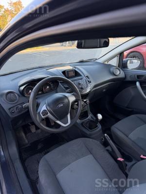 Zils Ford Fiesta 2012 Rīga, ar dzinēja tilpumu 1.20 L un nobraukumu 200 tūkst. km par 1450 €, foto 9 vietnē AUTOMOTO.COM.LV