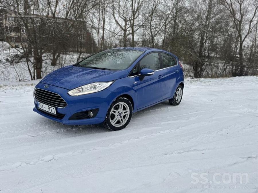 Blue Ford Fiesta 2013 in Preili, with an engine capacity of 1.60 L and mileage of 270 thousand km for 4150 €, photo 3 on AUTOMOTO.COM.LV