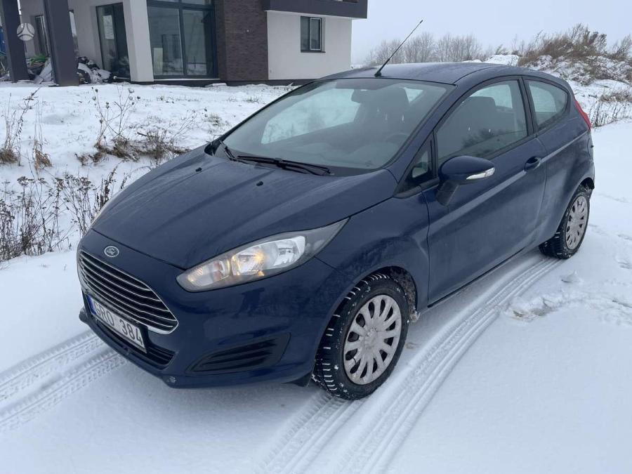 Blue Ford Fiesta 2013 in Vilnius, with an engine capacity of 1.24 L and mileage of 90 thousand km for 3750 €, photo 5 on AUTOMOTO.COM.LV