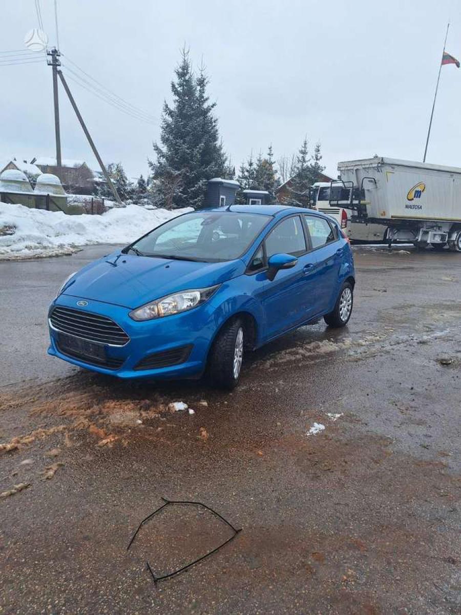 Blue Ford Fiesta 2013 in Utena, with an engine capacity of 1.00 L and mileage of 96 thousand km for 4500 €, photo 2 on AUTOMOTO.COM.LV