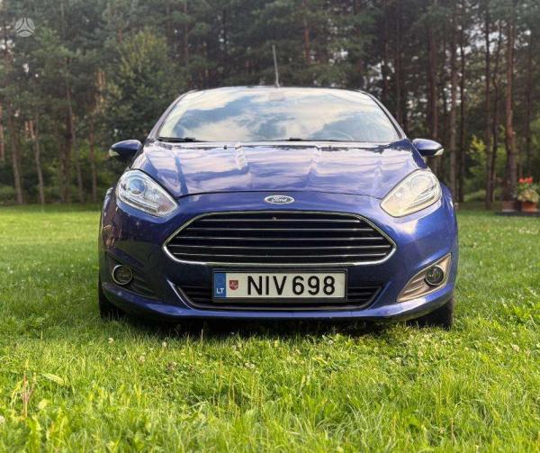 Ford Fiesta 2013 Viļņa vietnē Zils Ford Fiesta 2013 Viļņa, ar dzinēja tilpumu 1.56 L un nobraukumu 183 tūkst. km par 3200 €, foto 4 vietnē AUTOMOTO.COM.LV