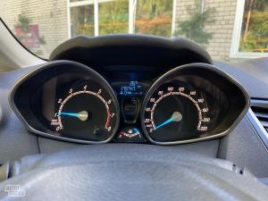 Zils Ford Fiesta 2013 Šveicarija, ar dzinēja tilpumu 1.20 L un nobraukumu 180 tūkst. km par 2700 €, foto 9 vietnē AUTOMOTO.COM.LV