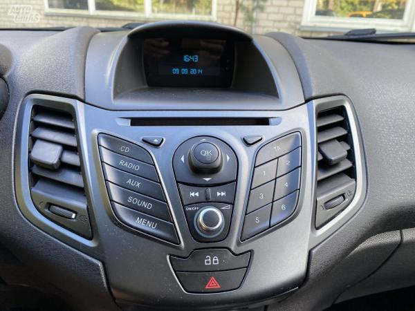 Zils Ford Fiesta 2013 Šveicarija, ar dzinēja tilpumu 1.20 L un nobraukumu 180 tūkst. km par 2700 €, foto 10 vietnē AUTOMOTO.COM.LV