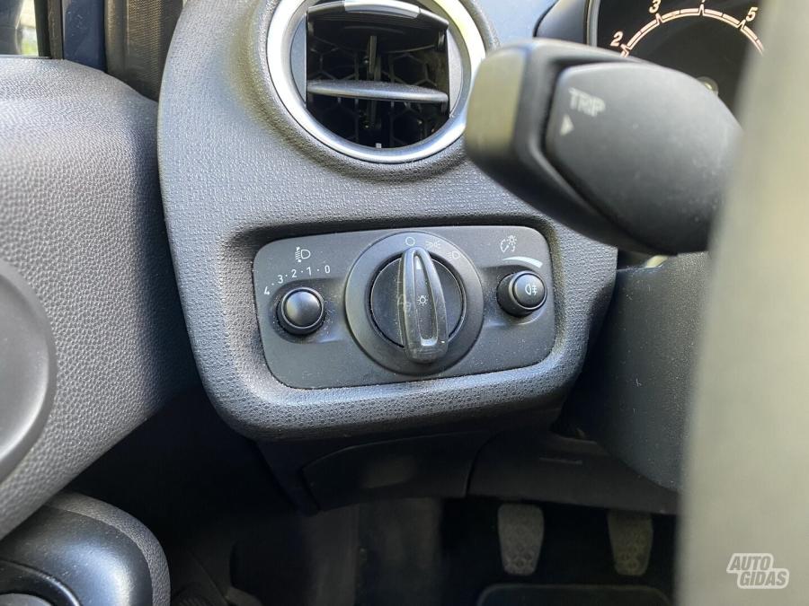 Zils Ford Fiesta 2013 Šveicarija, ar dzinēja tilpumu 1.20 L un nobraukumu 180 tūkst. km par 2700 €, foto 14 vietnē AUTOMOTO.COM.LV
