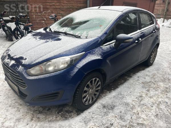 Zils Ford Fiesta 2014 Rīga, ar dzinēja tilpumu 1.20 L un nobraukumu 0 tūkst. km par 3300 €, foto 10 vietnē AUTOMOTO.COM.LV