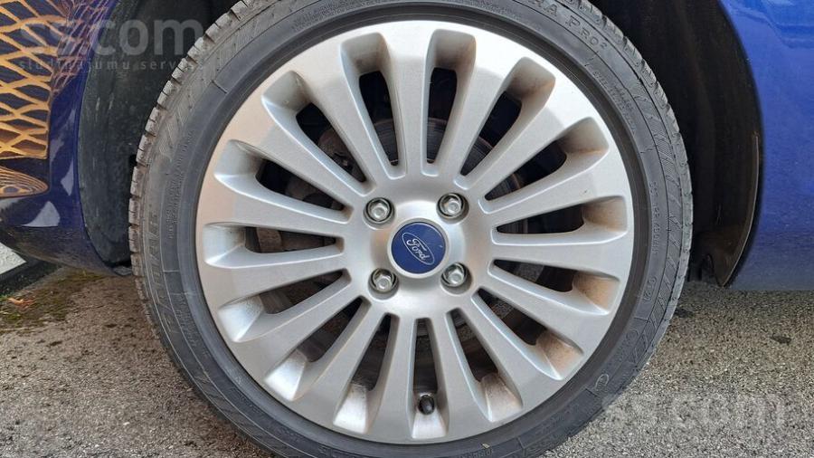 Blue Ford Fiesta 2014 in Ogre, with an engine capacity of 1.00 L and mileage of 164 thousand km for 4750 €, photo 24 on AUTOMOTO.COM.LV