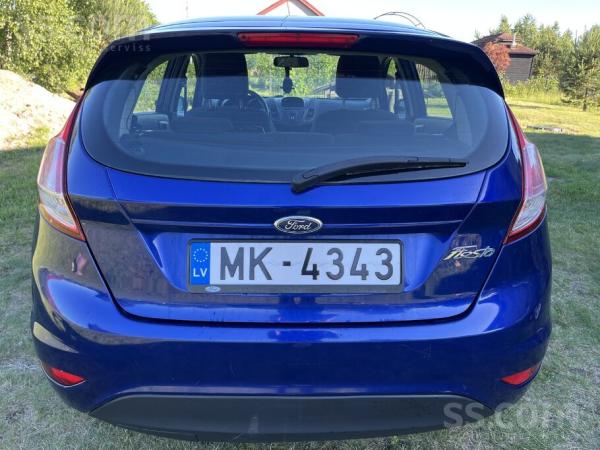 Zils Ford Fiesta 2014 Rīga, ar dzinēja tilpumu 1.20 L un nobraukumu 270 tūkst. km par 3100 €, foto 9 vietnē AUTOMOTO.COM.LV