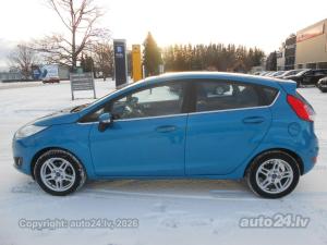 Zils Ford Fiesta 2015 Viljandi, ar dzinēja tilpumu 1.60 L un nobraukumu 157 tūkst. km par 5990 €, foto 18 vietnē AUTOMOTO.COM.LV