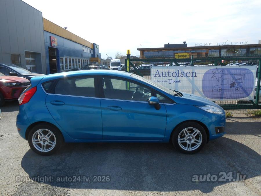 Zils Ford Fiesta 2015 Viljandi, ar dzinēja tilpumu 1.60 L un nobraukumu 157 tūkst. km par 5990 €, foto 18 vietnē AUTOMOTO.COM.LV