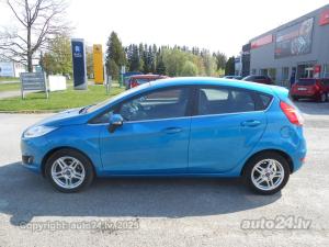 Zils Ford Fiesta 2015 Viljandi, ar dzinēja tilpumu 1.60 L un nobraukumu 157 tūkst. km par 5990 €, foto 19 vietnē AUTOMOTO.COM.LV