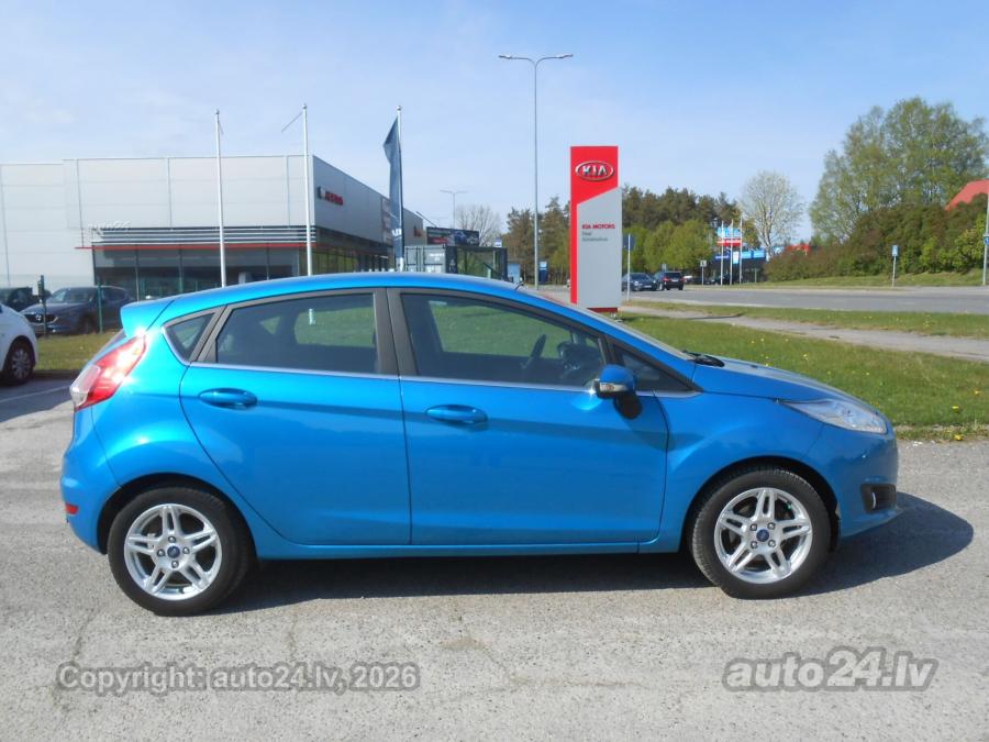 Zils Ford Fiesta 2015 Viljandi, ar dzinēja tilpumu 1.60 L un nobraukumu 157 tūkst. km par 5990 €, foto 21 vietnē AUTOMOTO.COM.LV