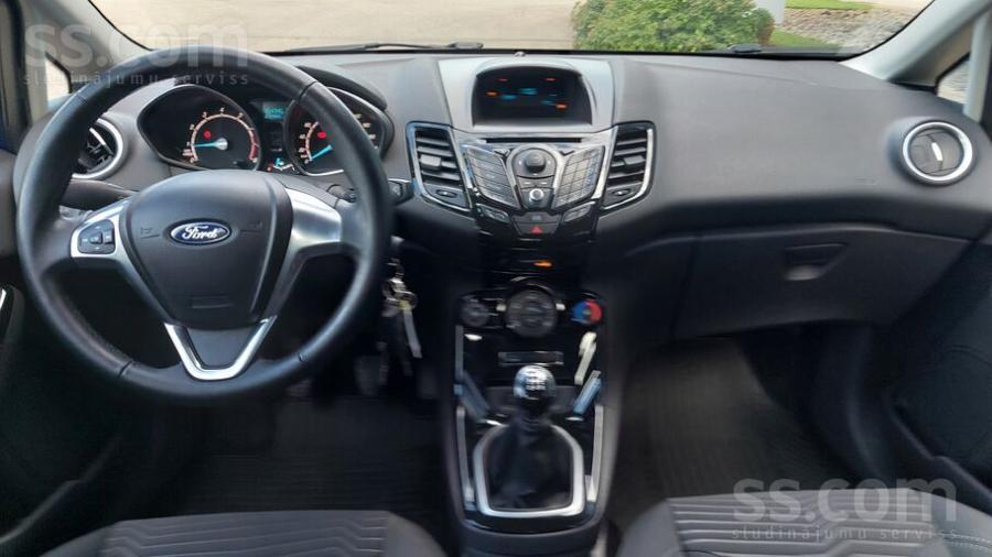 Blue Ford Fiesta 2015 in Riga, with an engine capacity of 1.00 L and mileage of 154 thousand km for 3800 €, photo 32 on AUTOMOTO.COM.LV