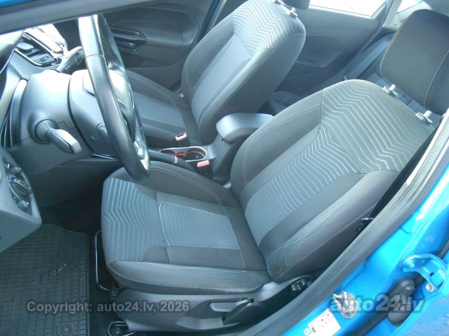 Blue Ford Fiesta 2015 in Viljandi, with an engine capacity of 1.60 L and mileage of 157 thousand km for 5990 €, photo 7 on AUTOMOTO.COM.LV