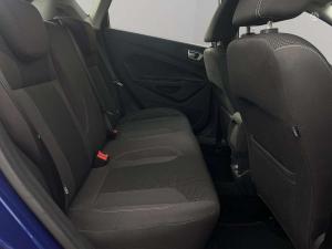 Blue Ford Fiesta 2015 in Vilnius, with an engine capacity of 1.50 L and mileage of 209 thousand km for 4999 €, photo 10 on AUTOMOTO.COM.LV
