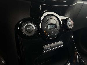 Blue Ford Fiesta 2015 in Vilnius, with an engine capacity of 1.50 L and mileage of 209 thousand km for 4999 €, photo 17 on AUTOMOTO.COM.LV