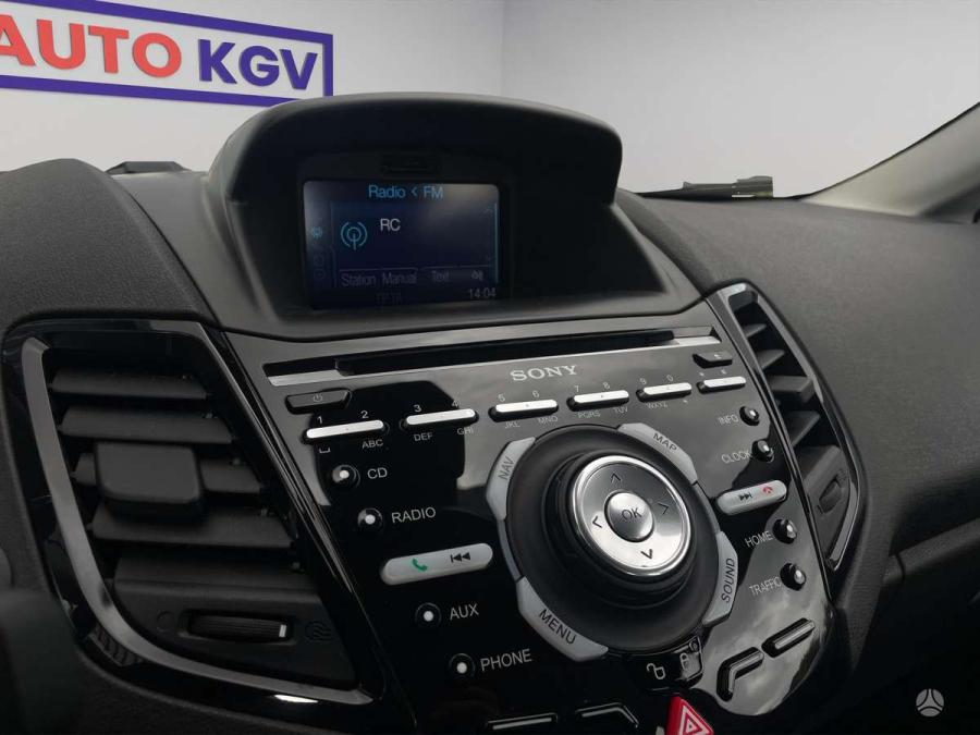 Zils Ford Fiesta 2015 Viļņa, ar dzinēja tilpumu 1.50 L un nobraukumu 209 tūkst. km par 4999 €, foto 18 vietnē AUTOMOTO.COM.LV