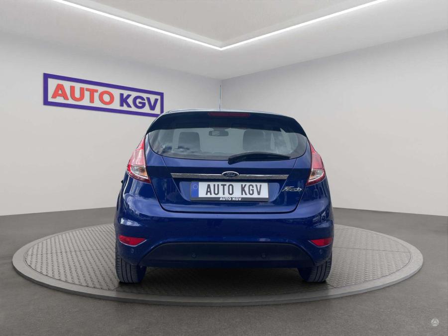 Zils Ford Fiesta 2015 Viļņa, ar dzinēja tilpumu 1.50 L un nobraukumu 209 tūkst. km par 4999 €, foto 5 vietnē AUTOMOTO.COM.LV
