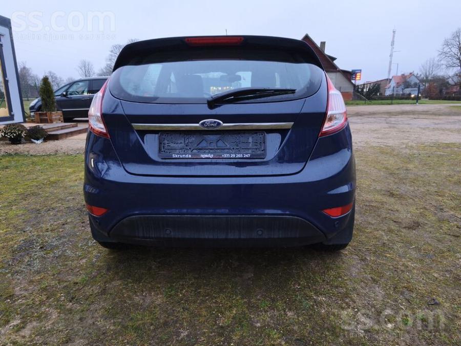 Zils Ford Fiesta 2016 Kuldīga, ar dzinēja tilpumu 1.50 L un nobraukumu 189 tūkst. km par 6850 €, foto 7 vietnē AUTOMOTO.COM.LV