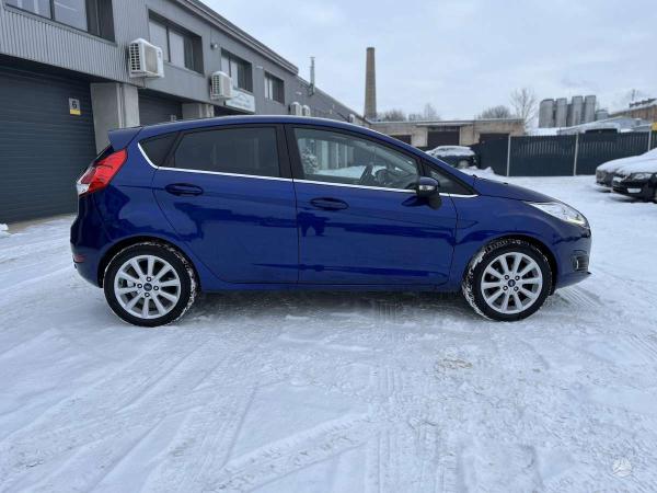Blue Ford Fiesta 2016 in Siauliai, with an engine capacity of 1.00 L and mileage of 153 thousand km for 3900 €, photo 7 on AUTOMOTO.COM.LV