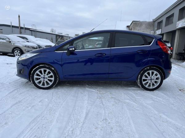 Blue Ford Fiesta 2016 in Siauliai, with an engine capacity of 1.00 L and mileage of 153 thousand km for 3900 €, photo 8 on AUTOMOTO.COM.LV
