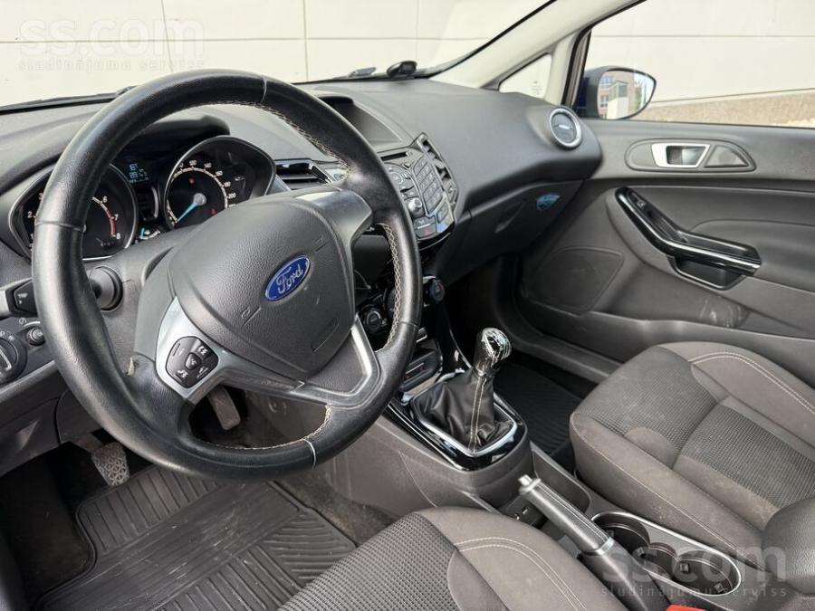 Zils Ford Fiesta 2016 Rīga, ar dzinēja tilpumu 1.00 L un nobraukumu 0 tūkst. km par 2990 €, foto 11 vietnē AUTOMOTO.COM.LV