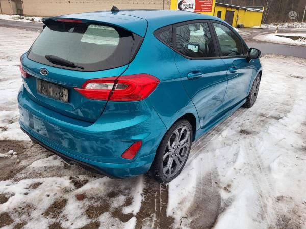 Zils Ford Fiesta 2018 Kauņa, ar dzinēja tilpumu 1.00 L un nobraukumu 90 tūkst. km par 6200 €, foto 4 vietnē AUTOMOTO.COM.LV