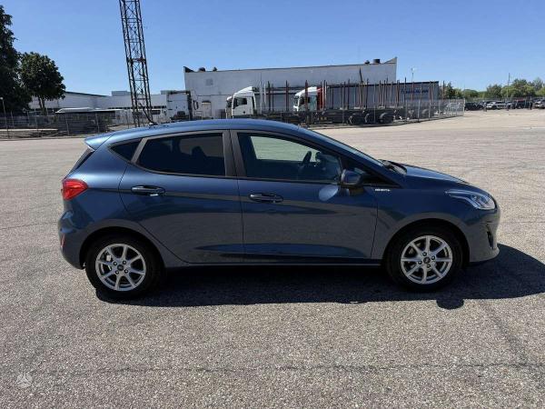 Blue Ford Fiesta 2018 in Marijampole, with an engine capacity of 1.10 L and mileage of 161 thousand km for 5450 €, photo 7 on AUTOMOTO.COM.LV
