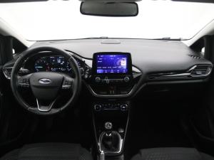 Blue Ford Fiesta 2019 in Vilnius, with an engine capacity of 1.00 L and mileage of 176 thousand km for 7899 €, photo 2 on AUTOMOTO.COM.LV
