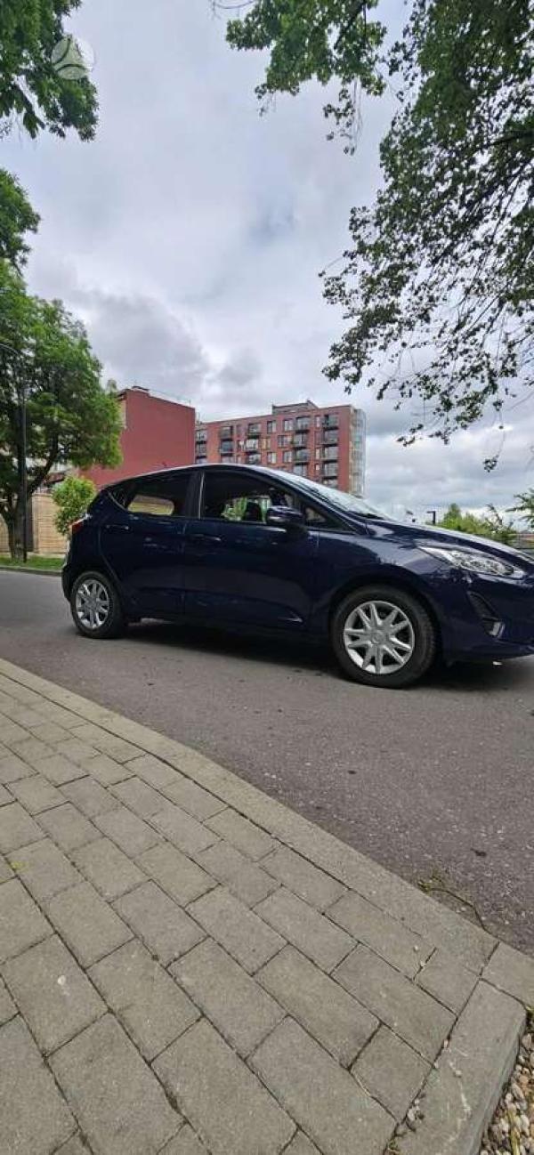 Blue Ford Fiesta 2019 in Kaunas, with an engine capacity of 1.08 L and mileage of 100 thousand km for 5550 €, photo 9 on AUTOMOTO.COM.LV
