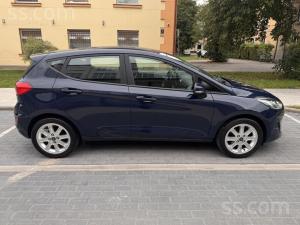 Zils Ford Fiesta 2019 Rīga, ar dzinēja tilpumu 1.00 L un nobraukumu 140 tūkst. km par 5700 €, foto 5 vietnē AUTOMOTO.COM.LV