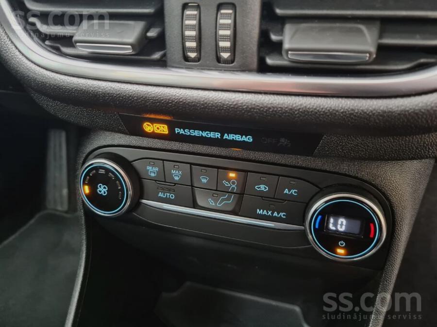 Zils Ford Fiesta 2019 Rīga, ar dzinēja tilpumu 1.00 L un nobraukumu 140 tūkst. km par 5700 €, foto 27 vietnē AUTOMOTO.COM.LV
