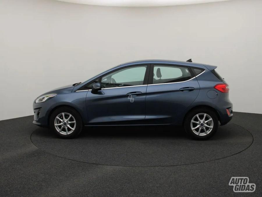 Blue Ford Fiesta 2021 in Vilnius, with an engine capacity of 1.00 L and mileage of 149 thousand km for 9499 €, photo 7 on AUTOMOTO.COM.LV