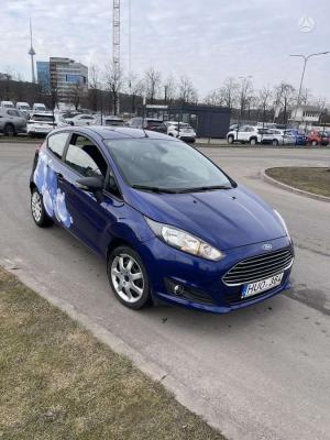 Zils Ford Fiesta 2015 Viļņa, ar dzinēja tilpumu 1.24 L un nobraukumu 77 tūkst. km par 2600 €, foto  vietnē AUTOMOTO.COM.LV