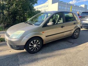 Brown Ford Fiesta 2004 in Vilnius, with an engine capacity of 1.30 L and mileage of 226 thousand km for 900 €, photo 3 on AUTOMOTO.COM.LV
