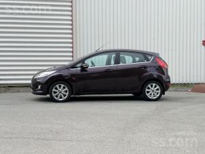 Brūns Ford Fiesta 2010 Rīga, ar dzinēja tilpumu 1.40 L un nobraukumu 232 tūkst. km par 3650 €, foto 3 vietnē AUTOMOTO.COM.LV