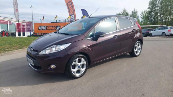 Brown Ford Fiesta 2011 in Kaunas, with an engine capacity of 1.60 L and mileage of 189 thousand km for 4150 €, photo 2 on AUTOMOTO.COM.LV