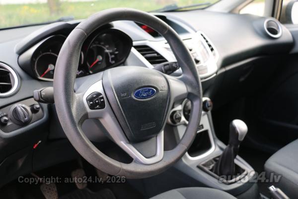 Brown Ford Fiesta 2012 in Tartu, with an engine capacity of 1.20 L and mileage of 260 thousand km for 3500 €, photo 10 on AUTOMOTO.COM.LV