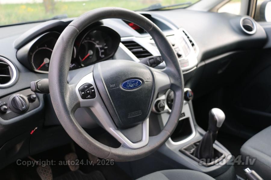 Brūns Ford Fiesta 2012 Tartu, ar dzinēja tilpumu 1.20 L un nobraukumu 260 tūkst. km par 3500 €, foto 11 vietnē AUTOMOTO.COM.LV
