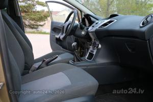 Brūns Ford Fiesta 2012 Tartu, ar dzinēja tilpumu 1.20 L un nobraukumu 260 tūkst. km par 3500 €, foto 12 vietnē AUTOMOTO.COM.LV