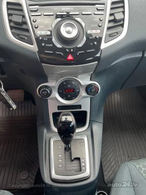Brūns Ford Fiesta 2012 Kuresāre, ar dzinēja tilpumu 1.40 L un nobraukumu 112 tūkst. km par 5990 €, foto 14 vietnē AUTOMOTO.COM.LV