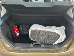 Brūns Ford Fiesta 2012 Kuresāre, ar dzinēja tilpumu 1.40 L un nobraukumu 112 tūkst. km par 5990 €, foto 17 vietnē AUTOMOTO.COM.LV