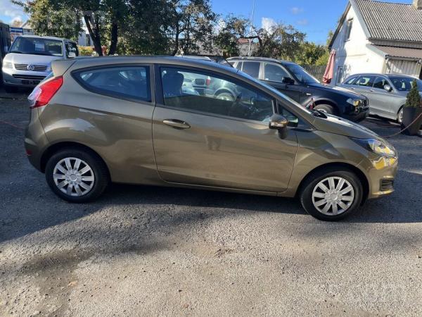 Brown Ford Fiesta 2013 in Liepaja, with an engine capacity of 1.50 L and mileage of 206 thousand km for 3450 €, photo 4 on AUTOMOTO.COM.LV