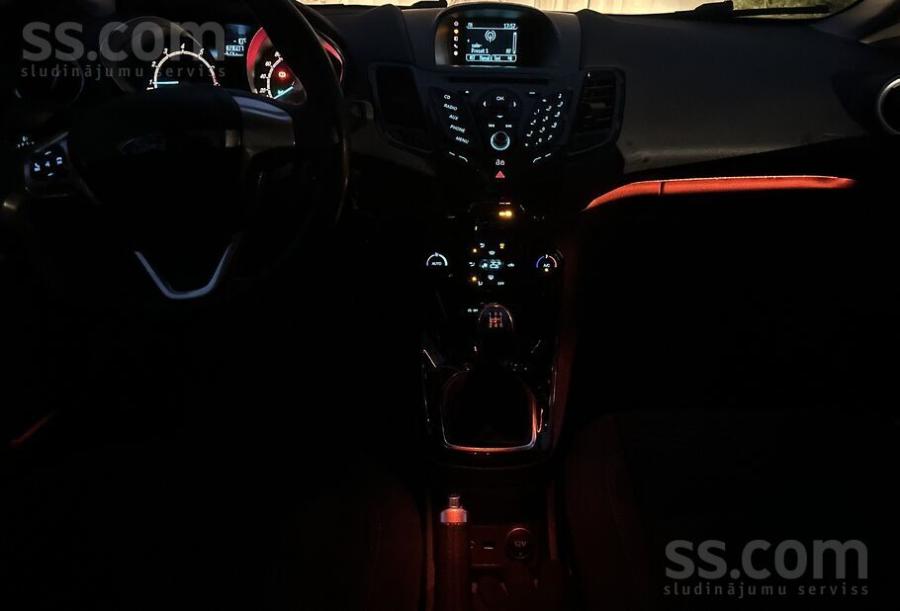 Brūns Ford Fiesta 2013 Rīga, ar dzinēja tilpumu 1.00 L un nobraukumu 171 tūkst. km par 3950 €, foto 6 vietnē AUTOMOTO.COM.LV