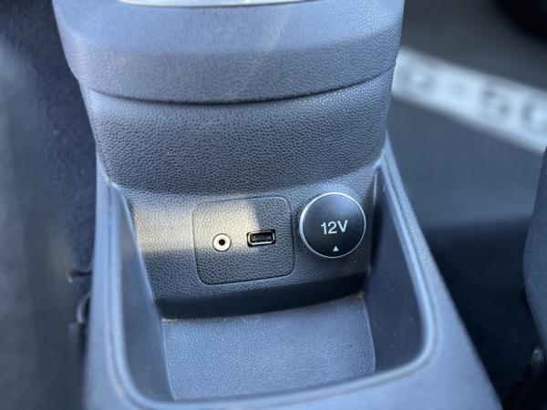 Brūns Ford Fiesta 2013 Rīga, ar dzinēja tilpumu 1.50 L un nobraukumu 206 tūkst. km par 3750 €, foto 7 vietnē AUTOMOTO.COM.LV