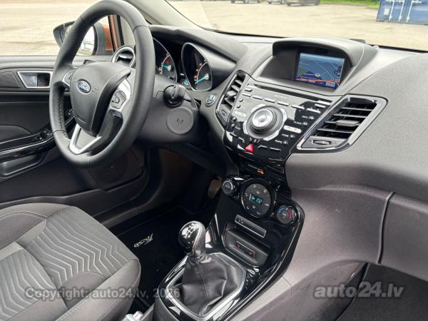 Brown Ford Fiesta 2014 in Paide, with an engine capacity of 1.60 L and mileage of 282 thousand km for 5490 €, photo 8 on AUTOMOTO.COM.LV