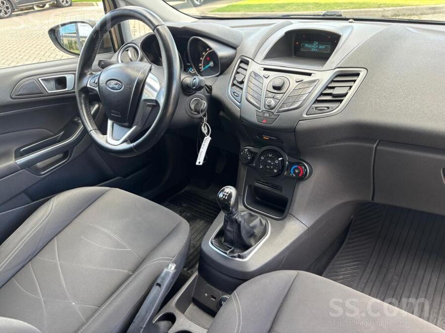 Brūns Ford Fiesta 2014 Liepāja, ar dzinēja tilpumu 1.20 L un nobraukumu 261 tūkst. km par 3200 €, foto 14 vietnē AUTOMOTO.COM.LV