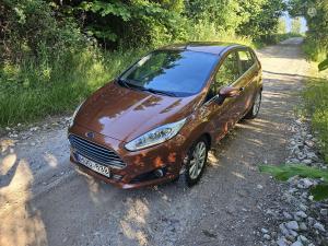 Brown Ford Fiesta 2015 in Vilnius, with an engine capacity of 1.00 L and mileage of 133 thousand km for 3500 €, photo 9 on AUTOMOTO.COM.LV