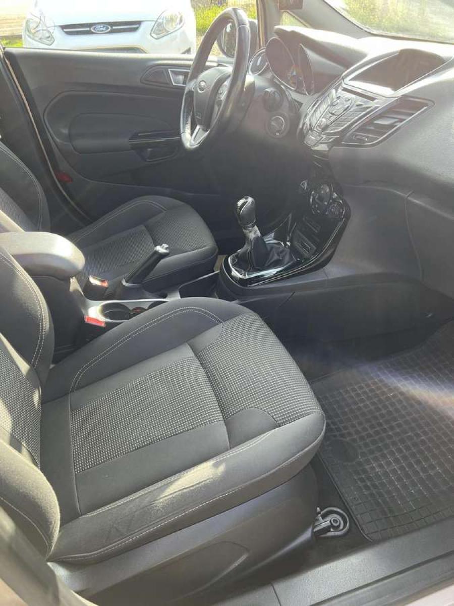 Brūns Ford Fiesta 2015 Radviliškis, ar dzinēja tilpumu 1.50 L un nobraukumu 197 tūkst. km par 4550 €, foto 17 vietnē AUTOMOTO.COM.LV