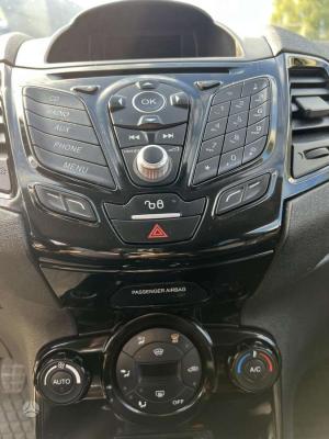 Brūns Ford Fiesta 2015 Radviliškis, ar dzinēja tilpumu 1.50 L un nobraukumu 197 tūkst. km par 4550 €, foto 19 vietnē AUTOMOTO.COM.LV